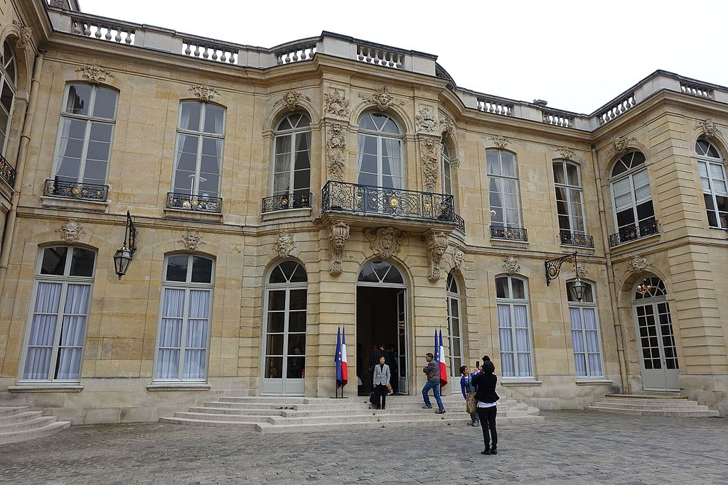 Quel Premier Ministre est resté le plus longtemps à Matignon